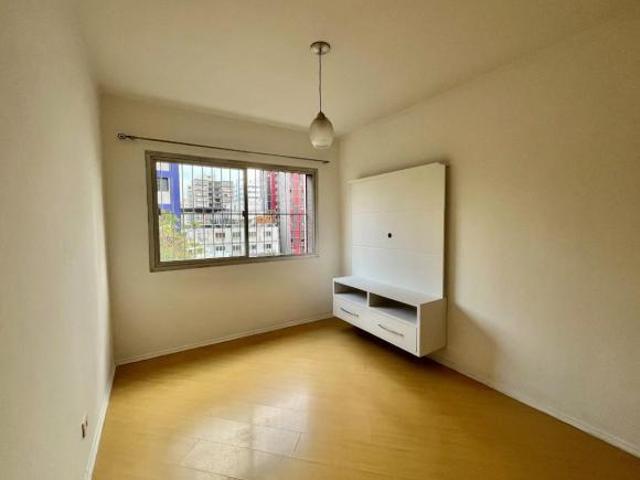 Apartamento tipo para venda e locação com 2 quartos, 64m²