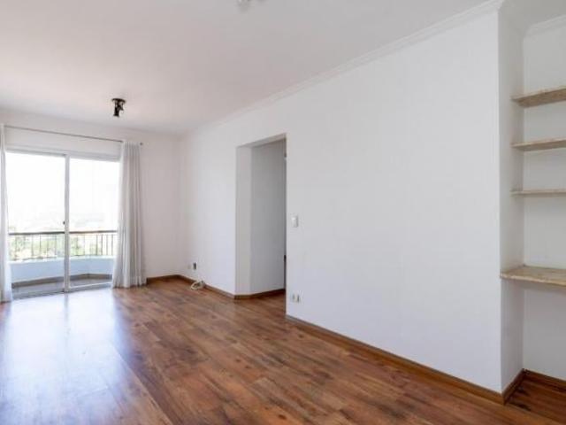 Apartamento tipo para venda e locação com 2 quartos, 65m²