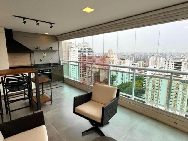 Apartamento tipo para venda e locação em Campo Belo com 3 quartos, sendo 3 suítes, 151m²