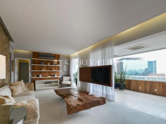 Apartamento tipo para venda e locação em Itaim Bibi com 2 quartos, sendo 2 suítes, 152m²