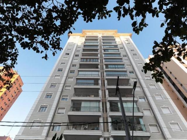Apartamento tipo para venda e locação em Vila Pompeia com 3 quartos, sendo 1 suíte, 119m²
