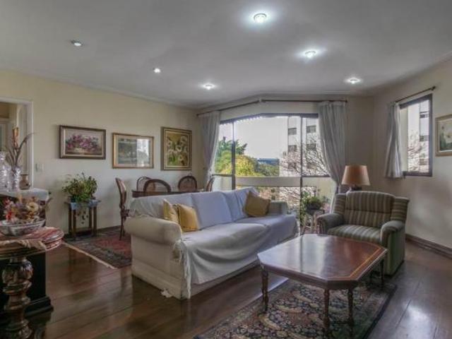 Apartamento tipo para venda em Campo Belo com 3 quartos, sendo 1 suíte, 100m²