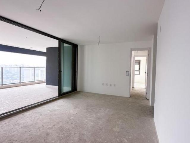 Apartamento tipo para venda em Campo Belo com 3 quartos, sendo 3 suítes, 125m²