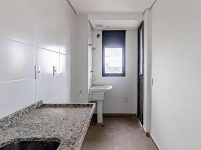 Apartamento tipo para venda em Centro com 2 quartos, sendo 2 suítes, 61m²