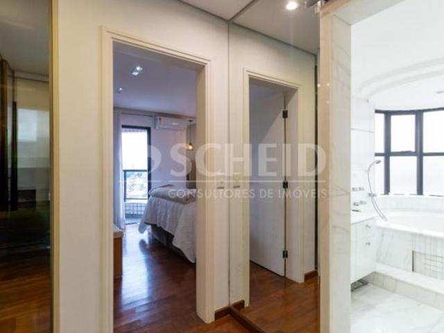 Apartamento tipo para venda em Bosque da Saúde com 4 quartos, sendo 4 suítes, 226m² 4 vagas