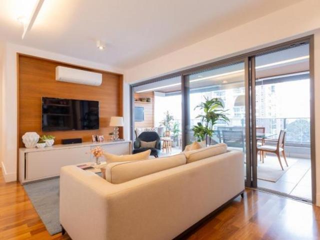 Apartamento tipo para venda em Brooklin Novo com 3 quartos, sendo 1 suíte, 131m²