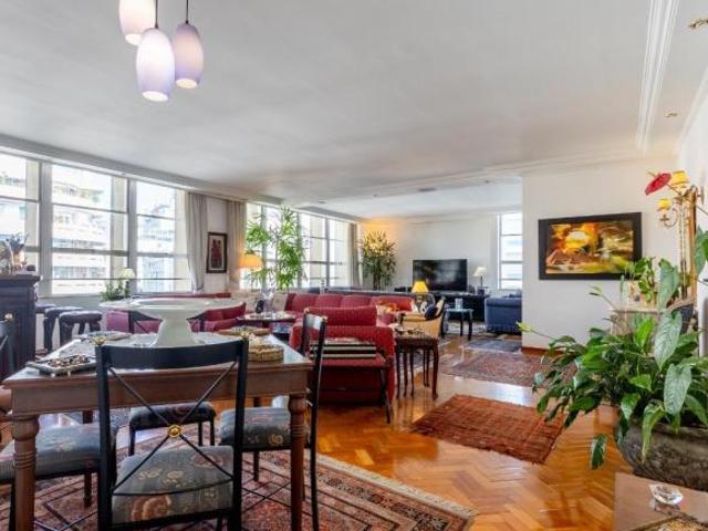 Apartamento tipo para venda em Higienópolis com 4 quartos, sendo 2 suítes, 275m²