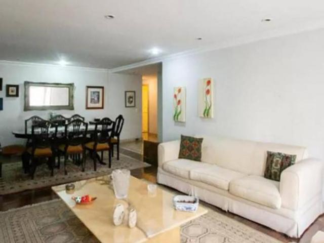 Apartamento tipo para venda em Itaim Bibi com 3 quartos, sendo 1 suíte, 134m²