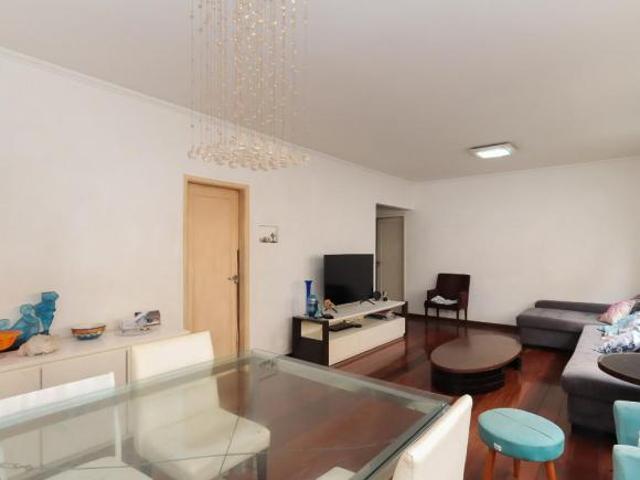 Apartamento tipo para venda em Itaim Bibi com 3 quartos, sendo 1 suíte, 138m²