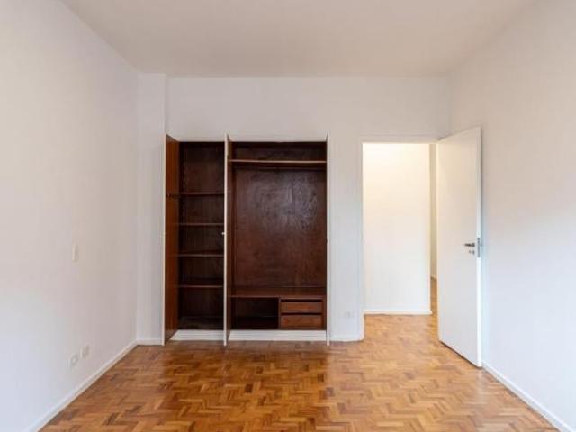 Apartamento tipo para venda em Itaim Bibi com 3 quartos, sendo 1 suíte, 187m²