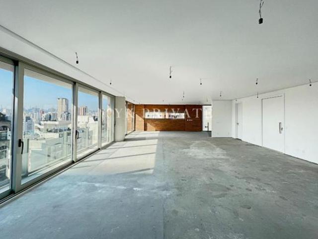 Apartamento tipo para venda em Itaim Bibi com 4 quartos, sendo 4 suítes, 335m²