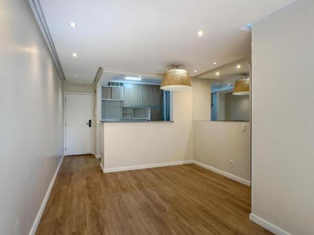 Apartamento tipo para venda em Jaguaré com 3 quartos, sendo 1 suíte, 70m²