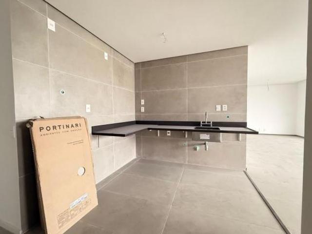 Apartamento tipo para venda em Jardim das Acácias com 4 quartos, sendo 3 suítes, 167m²
