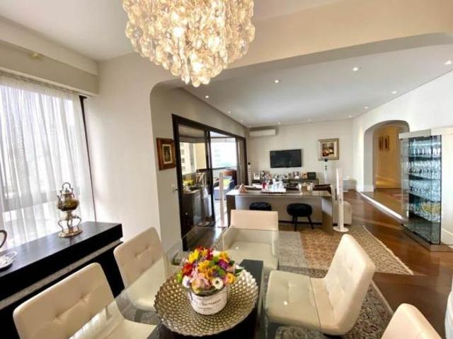 Apartamento tipo para venda em Jardim Paulista com 4 quartos, sendo 2 suítes, 187m²