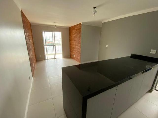 Apartamento tipo para venda em Lapa com 3 quartos, sendo 1 suíte, 70m²