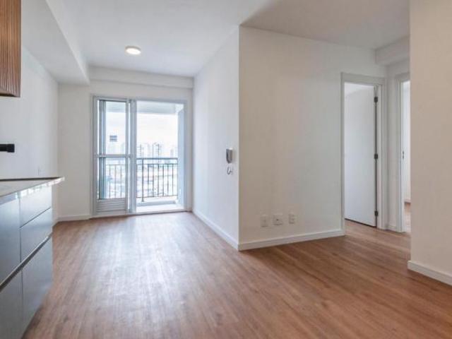 Apartamento tipo para venda em Lapa com 2 quartos, 41m²
