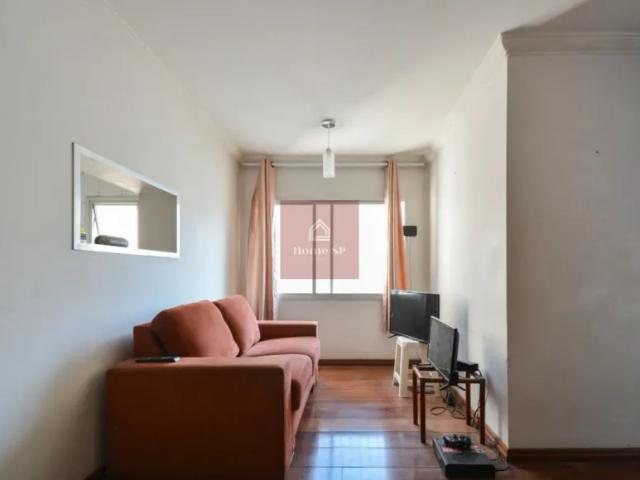 Apartamento tipo para venda em Moema com 2 quartos, 53m²