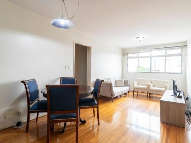 Apartamento tipo para venda em Moema com 2 quartos, 76m²