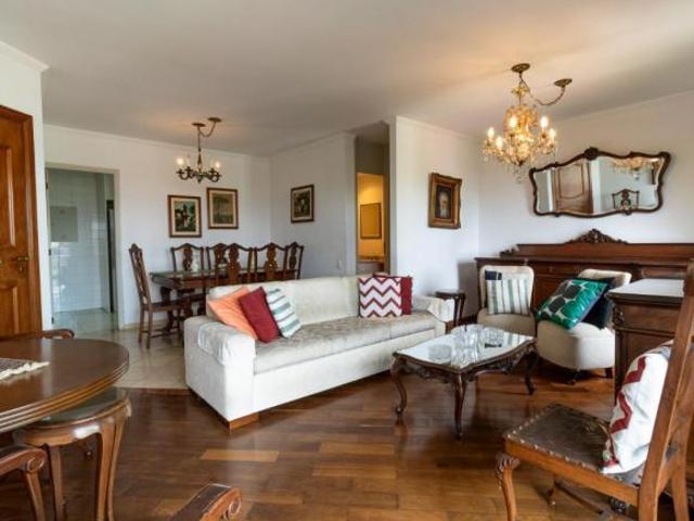 Apartamento tipo para venda em Moema com 2 quartos, sendo 2 suítes, 95m²