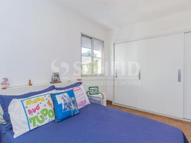 Apartamento tipo para venda em Moema com 3 quartos, sendo 1 suíte, 110m²