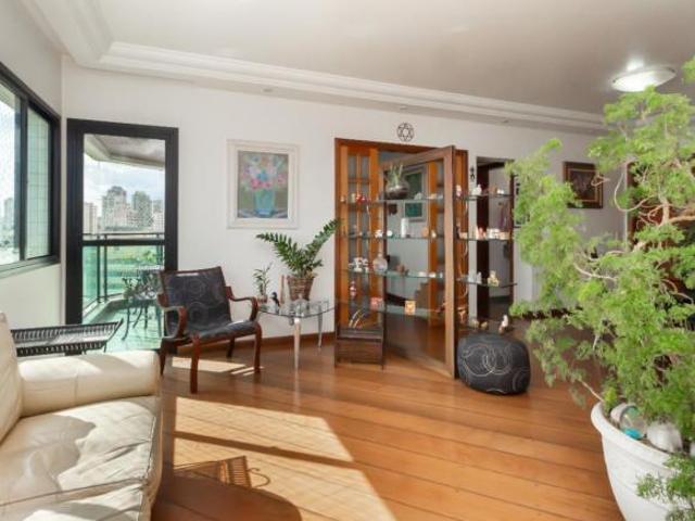 Apartamento tipo para venda em Mooca com 3 quartos, sendo 3 suítes, 129m²