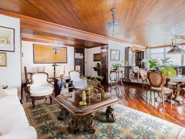 Apartamento tipo para venda em Santa Cecília com 4 quartos, sendo 1 suíte, 228m²