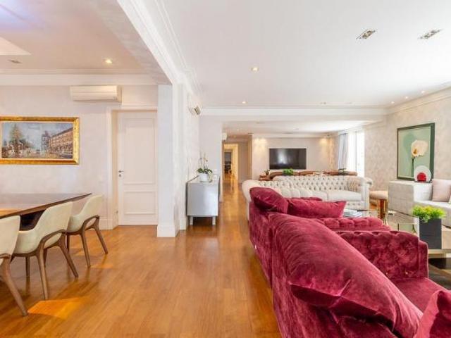 Apartamento tipo para venda em Santa Cecília com 4 quartos, sendo 4 suítes, 304m²
