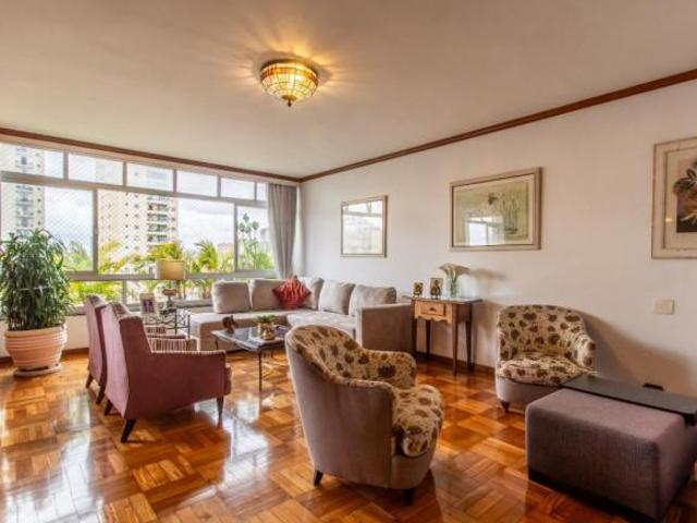 Apartamento tipo para venda em Santa Cecília com 4 quartos, 264m²