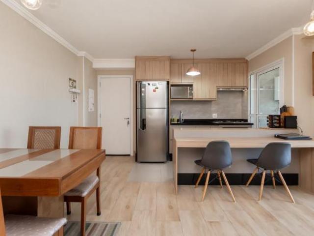 Apartamento tipo para venda em Parque São Domingos com 3 quartos, sendo 1 suíte, 71m²