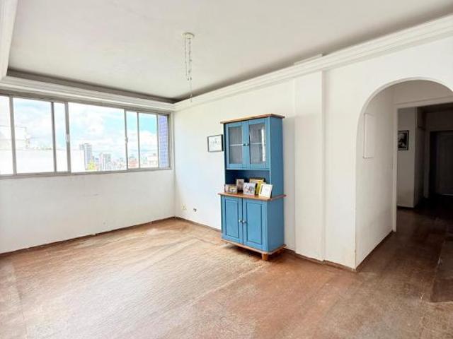 Apartamento tipo para venda em Pinheiros com 3 quartos, sendo 1 suíte, 90m²
