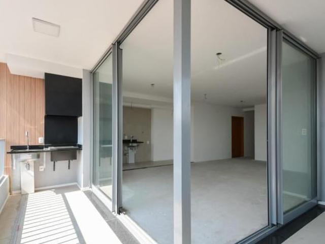 Apartamento tipo para venda em Pinheiros com 3 quartos, sendo 1 suíte, 96m²