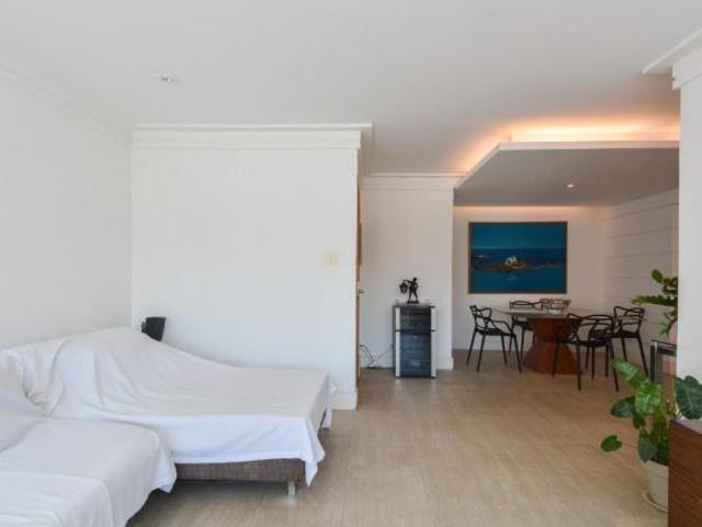 Apartamento tipo para venda em Pinheiros com 3 quartos, sendo 1 suíte, 157m²