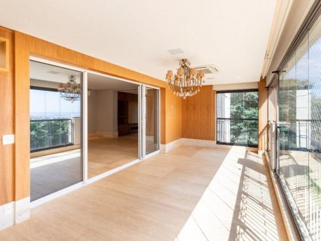 Apartamento tipo para venda em Residencial Morro do Ipê com 4 quartos, sendo 4 suítes, 507m²