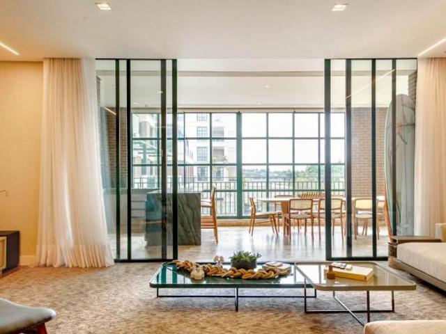 Apartamento tipo para venda em Tupinambá com 2 quartos, sendo 2 suítes, 240m²
