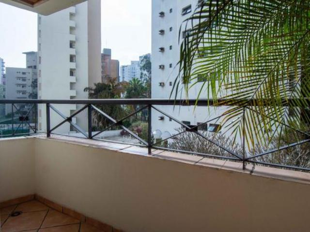 Apartamento tipo para venda em Vila Andrade com 2 quartos, 59m²