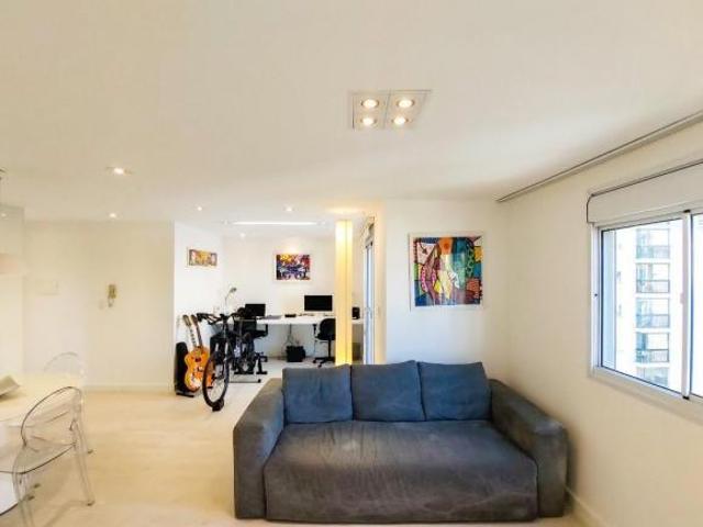 Apartamento tipo para venda em Vila Andrade com 2 quartos, sendo 2 suítes, 73m²