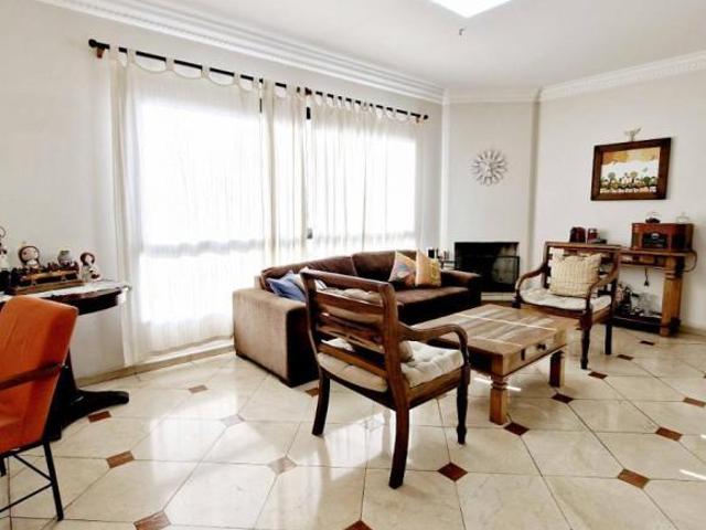 Apartamento tipo para venda em Vila Andrade com 3 quartos, sendo 3 suítes, 167m²