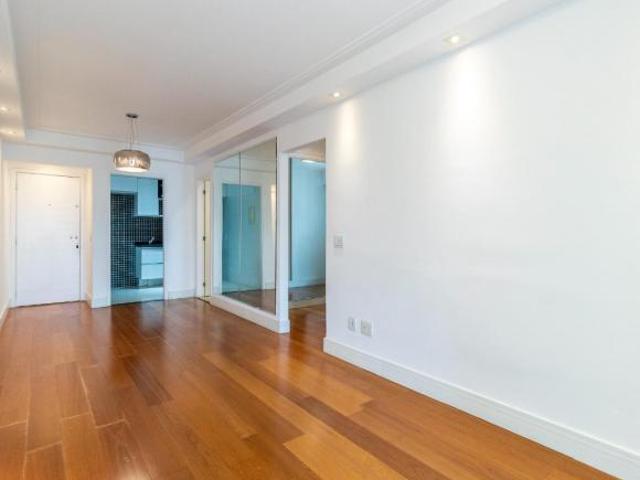 Apartamento tipo para venda em Vila Brasílio Machado com 2 quartos, sendo 1 suíte, 67m²