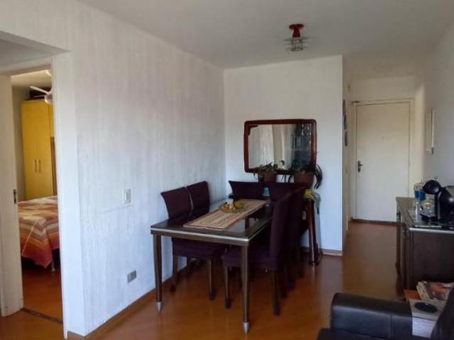 Apartamento tipo para venda em Vila Carmosina com 2 quartos, 48m²