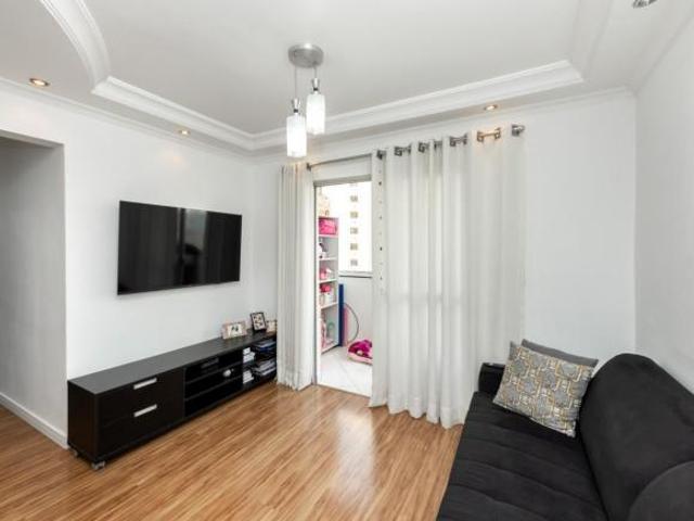 Apartamento tipo para venda em Vila Floresta com 2 quartos, 62m²