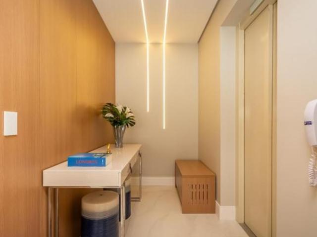 Apartamento tipo para venda em Vila Gumercindo com 3 quartos, sendo 3 suítes, 160m²