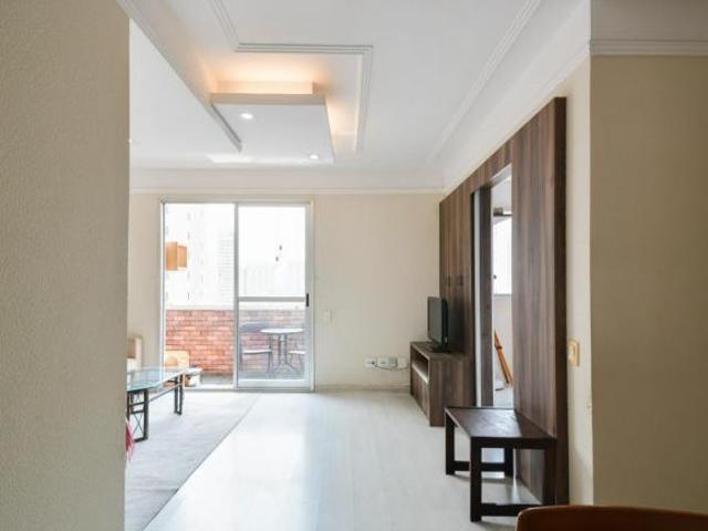 Apartamento tipo para venda em Vila Gumercindo com 3 quartos, sendo 1 suíte, 76m²