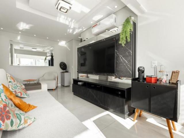 Apartamento tipo para venda em Vila Guilherme com 2 quartos, sendo 1 suíte, 61m²