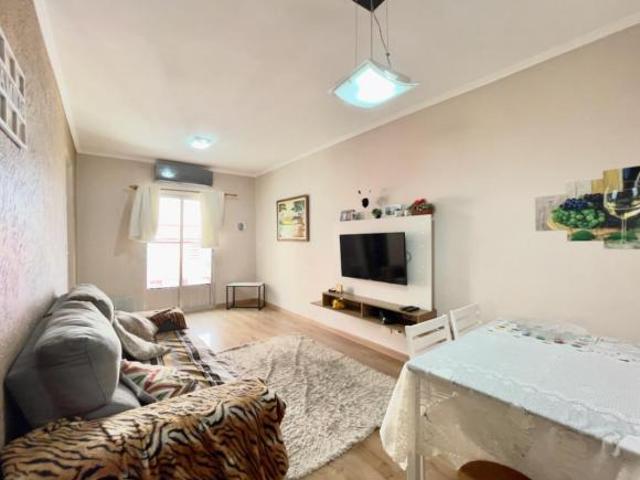 Apartamento tipo para venda em Vila Inglesa com 2 quartos, 57m²