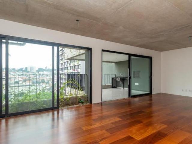 Apartamento tipo para venda em Vila Ipojuca com 3 quartos, sendo 3 suítes, 143m²