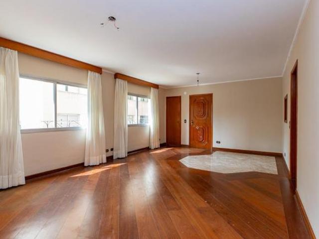 Apartamento tipo para venda em Vila Mariana com 3 quartos, sendo 1 suíte, 110m²