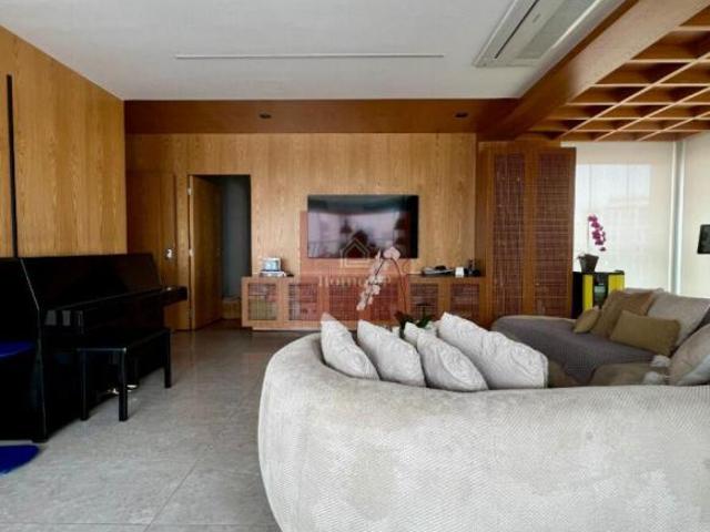 Apartamento tipo para venda em Vila Olímpia com 3 quartos, sendo 1 suíte, 155m²