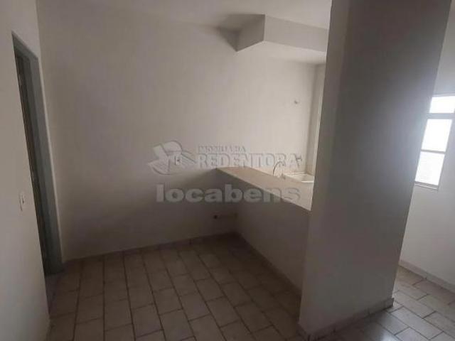 Apartamento tipo Studio à venda no Jardim Conceição com 01 quarto com armário embutido