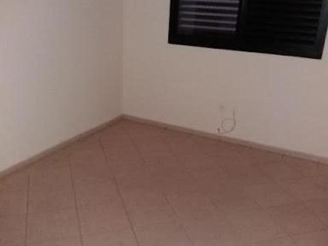 Apartamento Tivoli Plaza Marília Sp por R$ 450.000