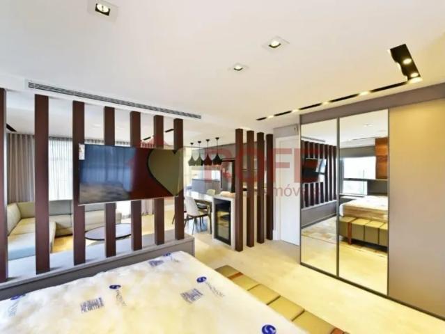 Apartamento todo mobiliado Vila Nova Conceição, 1 dorm com suíte, 102 m2